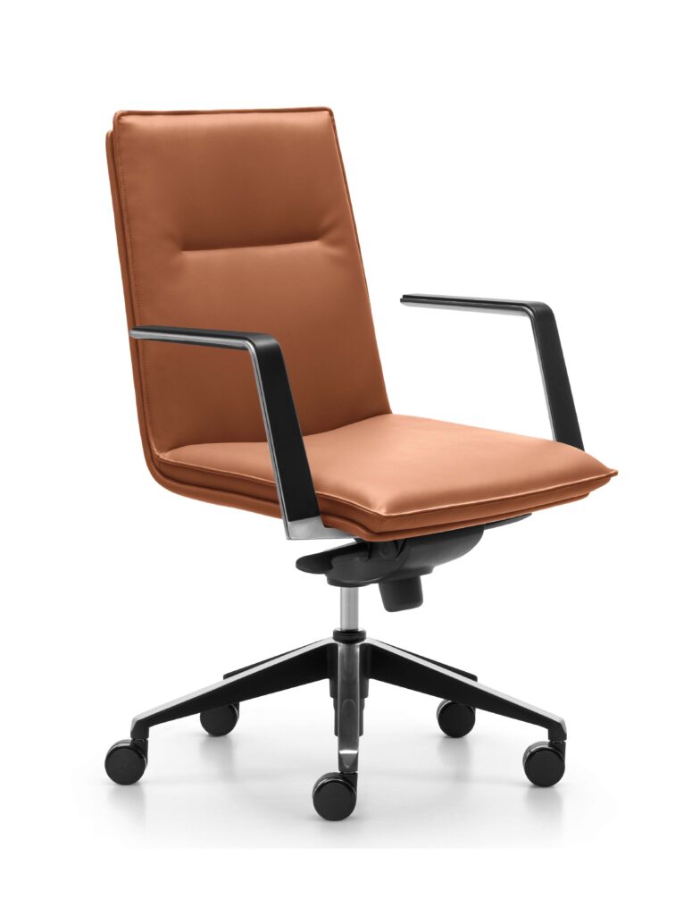 Mirage Medium Back Executive Chair | Rapidline